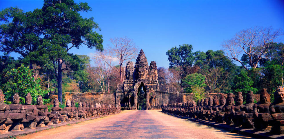 What Is the South Gate's Significance at Angkor Thom? - Angkor Wat ...